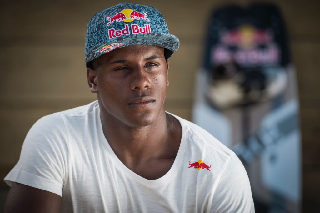 Deury Corniel establece récord de Wing Foil en RD