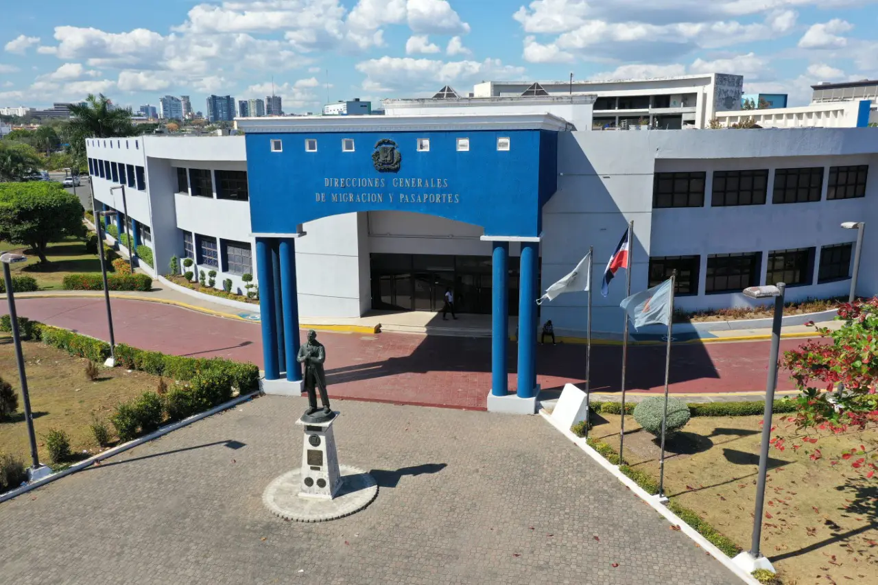 Reconocen Migración como institución innovadora digital