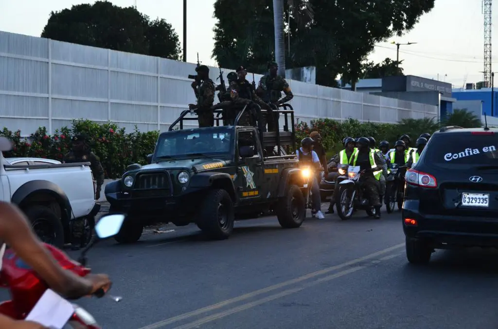 Despliegan militares y policias en Capotillo