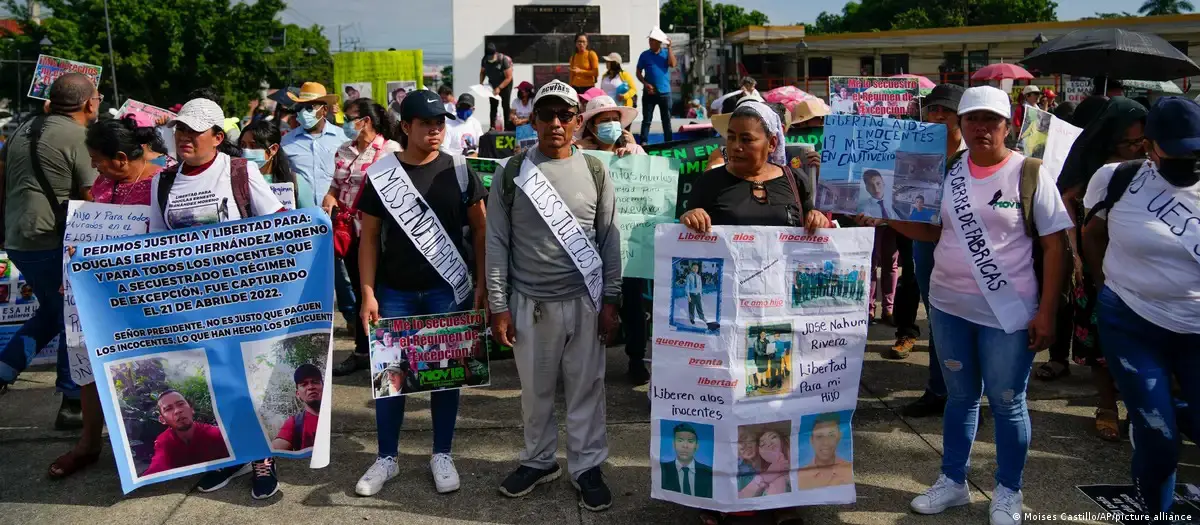 Denuncian más muertes de personas detenidas en El Salvador