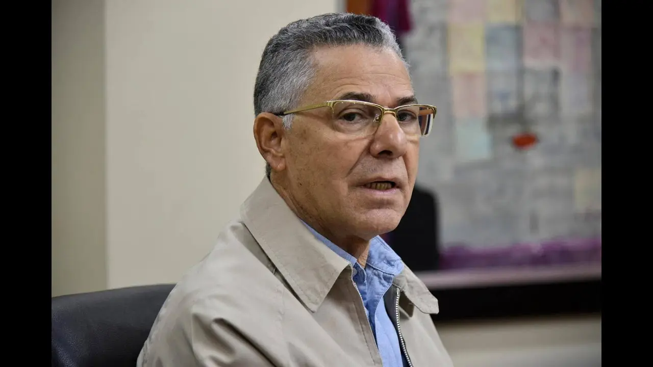 Manuel Jiménez insta a la libertad en la política