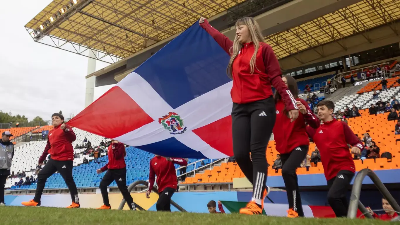 FIFA desvela emblema oficial Copa Mundial Femenina Sub-17