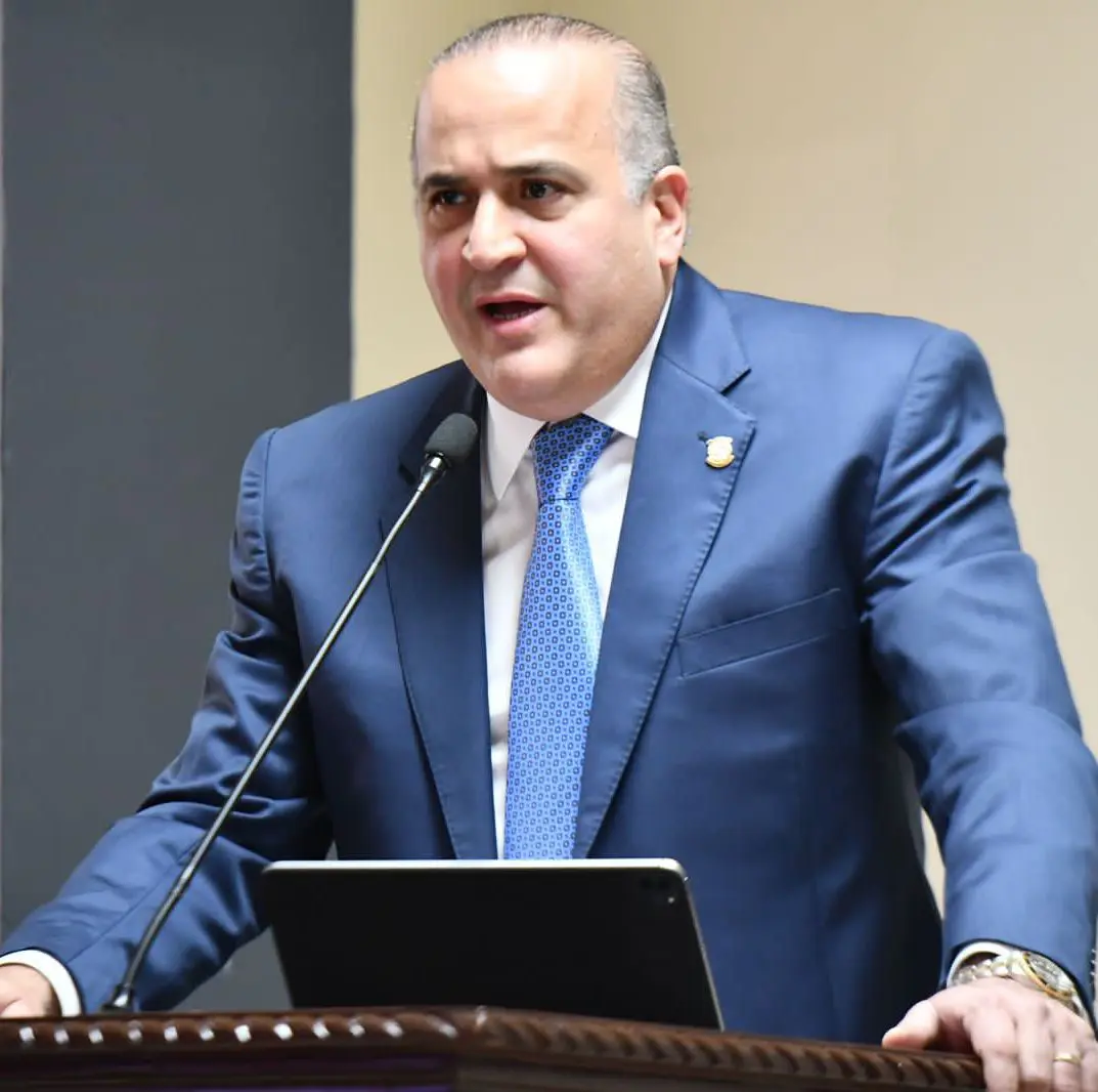 Alexis Victoria impulsará ley especial para despenalizar aborto