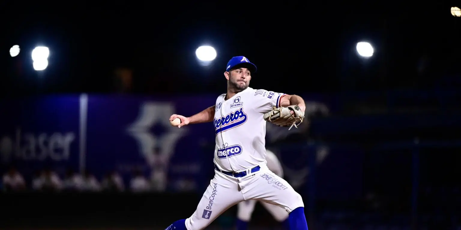 Licey contrata a Zac Grotz como refuerzo para próxima temporada