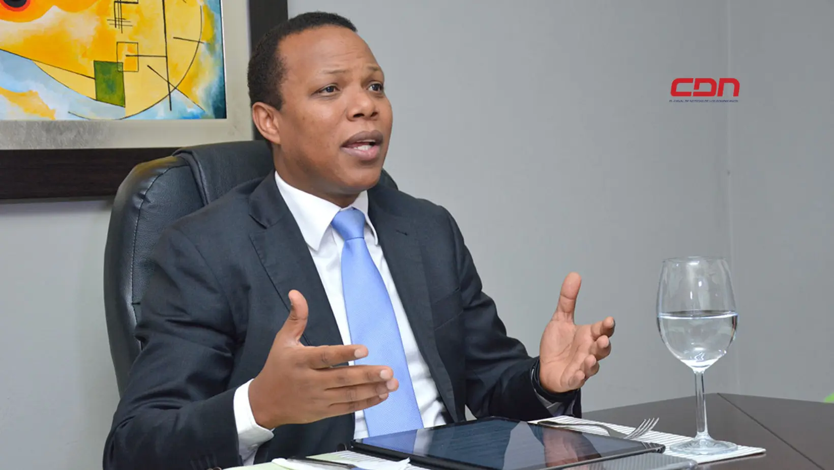 Director del Intrant responde a Leonel