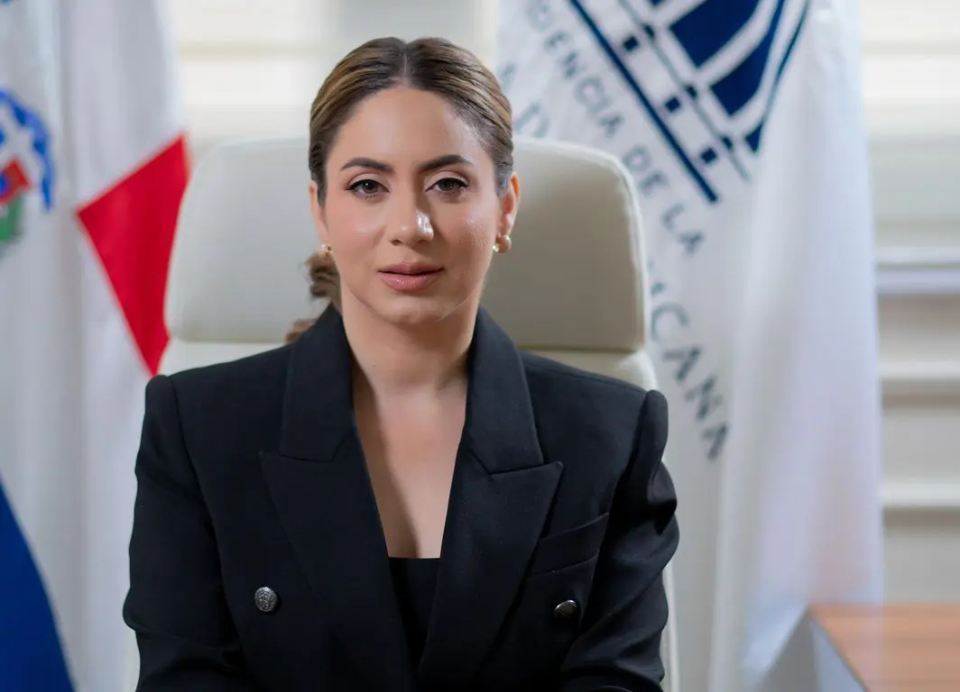 Gloria Reyes destaca lucha contra la desigualdad en reforma fiscal