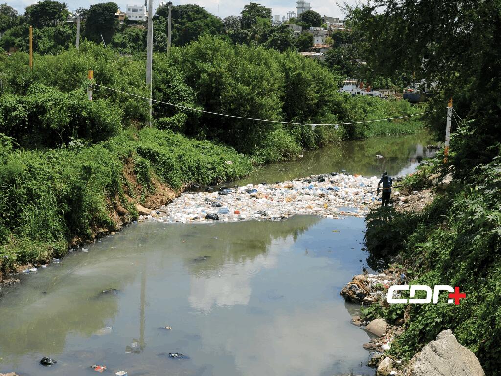 Contaminación extrema en el río Ozama amenaza su futuro