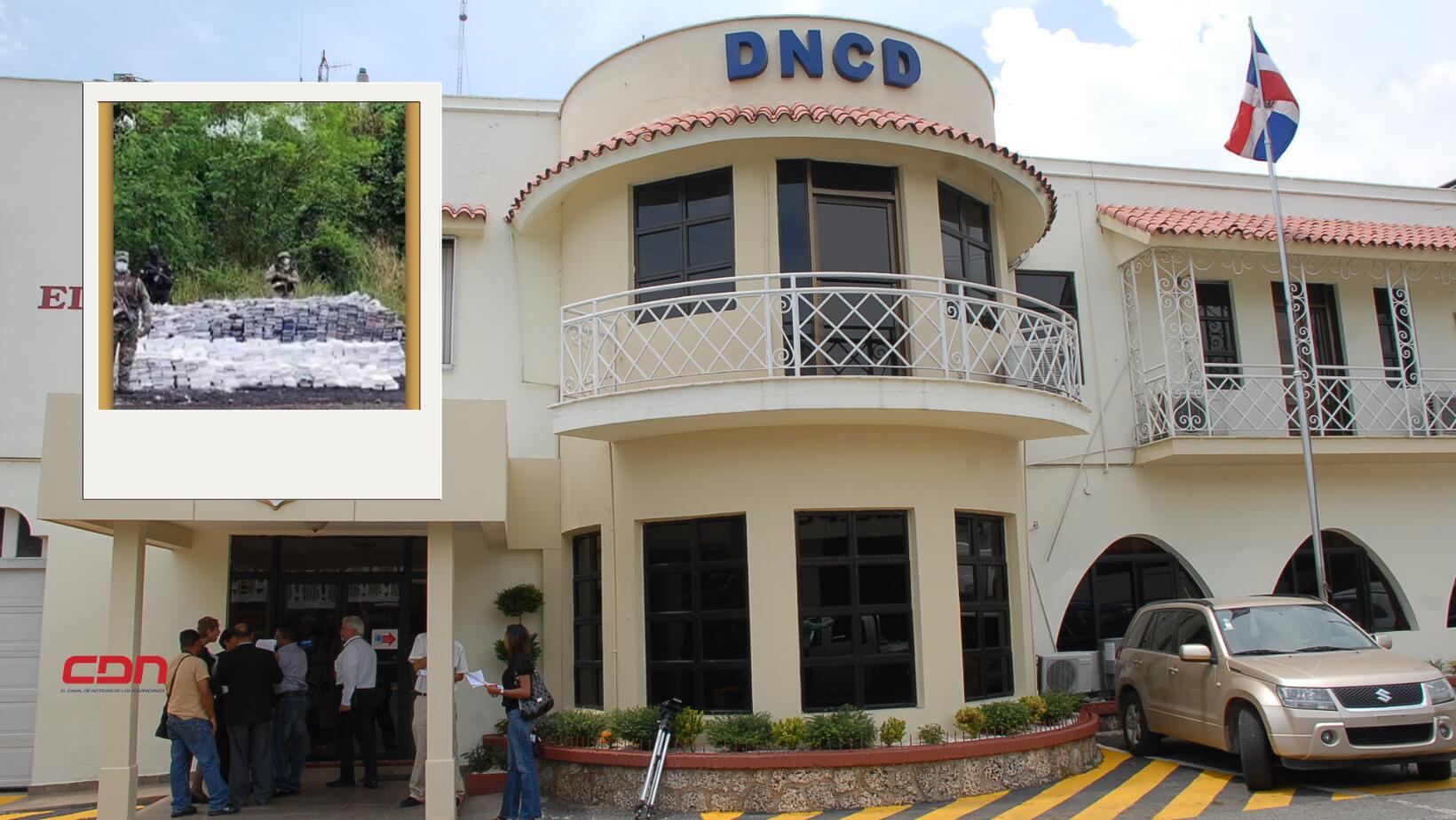 Dncd Atrapa Lancha Con 1 536 Paquetes De Presunta Marihuana