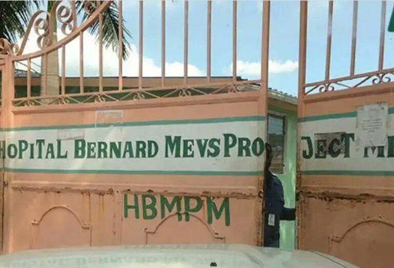 Banda de Haití incendia el hospital Bernard Mevs