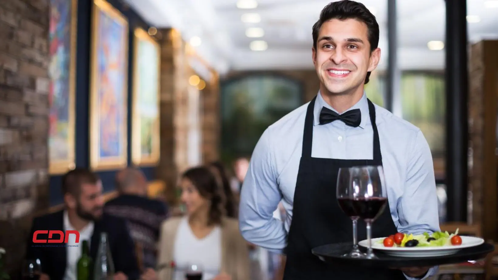 Hoy es Día Nacional del Mesero en México