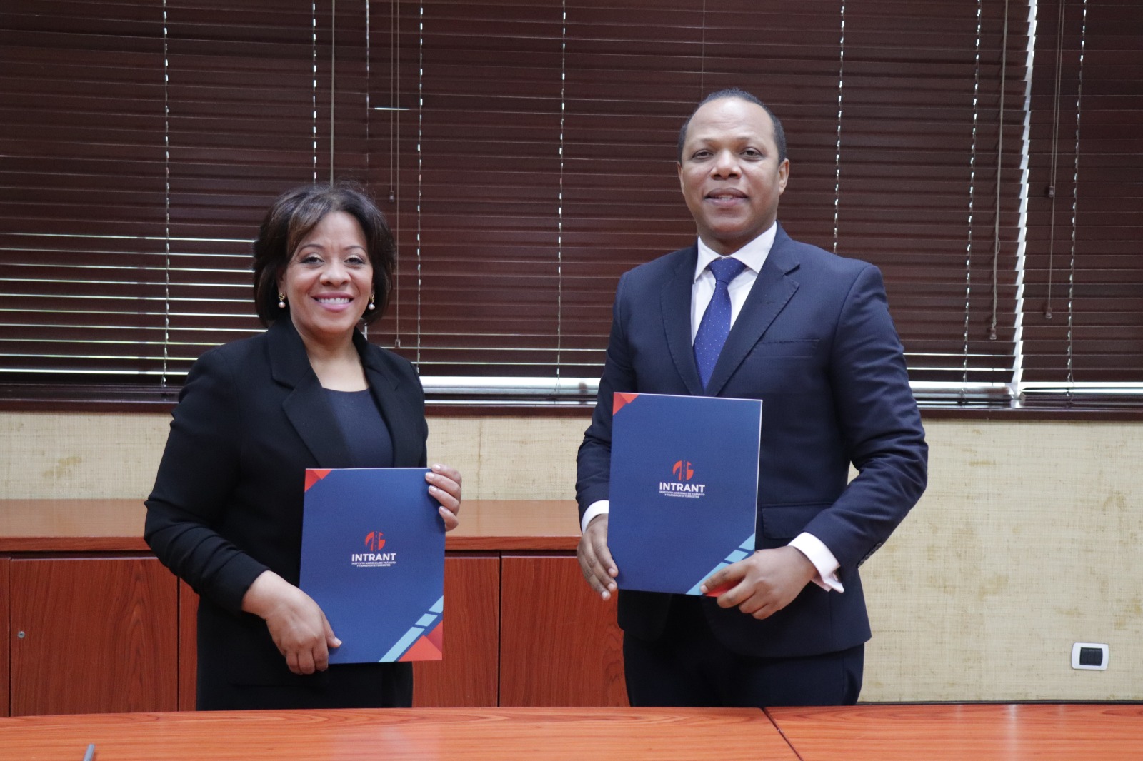 CDN y CDN Radio firman acuerdo con el Intrant