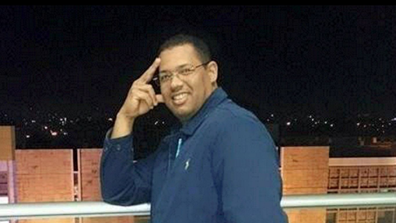 Argenis Contreras se envenena con herbicida