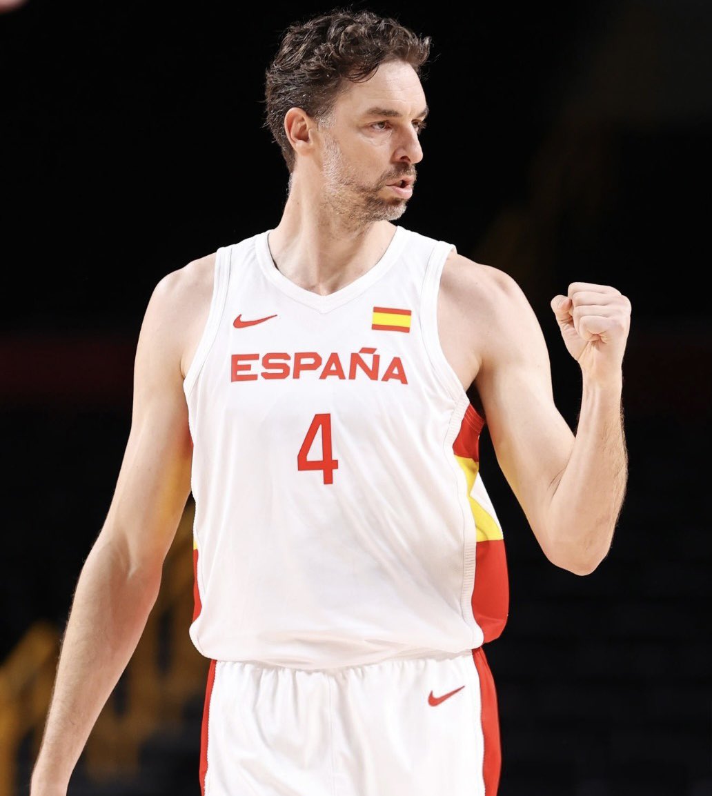 Pau Gasol es exaltado al Salón de la Fama de la FIBA