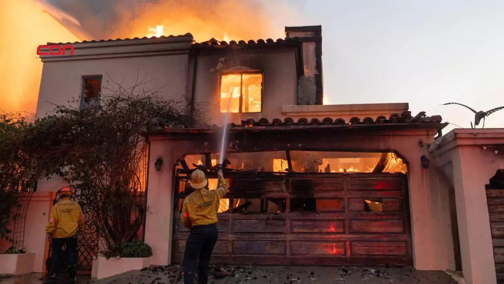 Famosos de Hollywood perdieron sus hogares en incendio