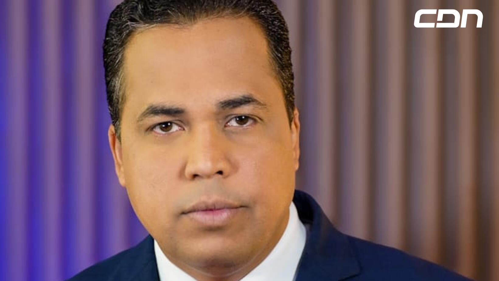 Programa Info X Dos vuelve al aire con el periodista Paúl Pimentel