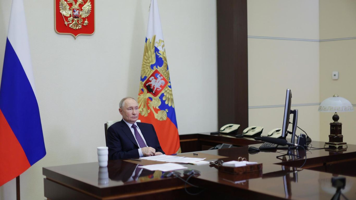 Kremlin responde a Trump que Putin está preparado reunión