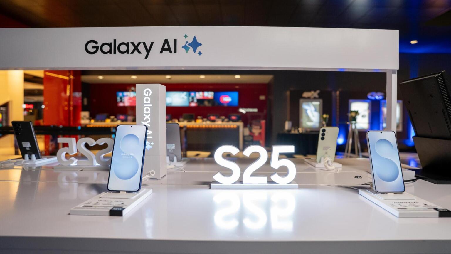 Claro y Samsung lanzan la Serie Galaxy S25 con la mejor red