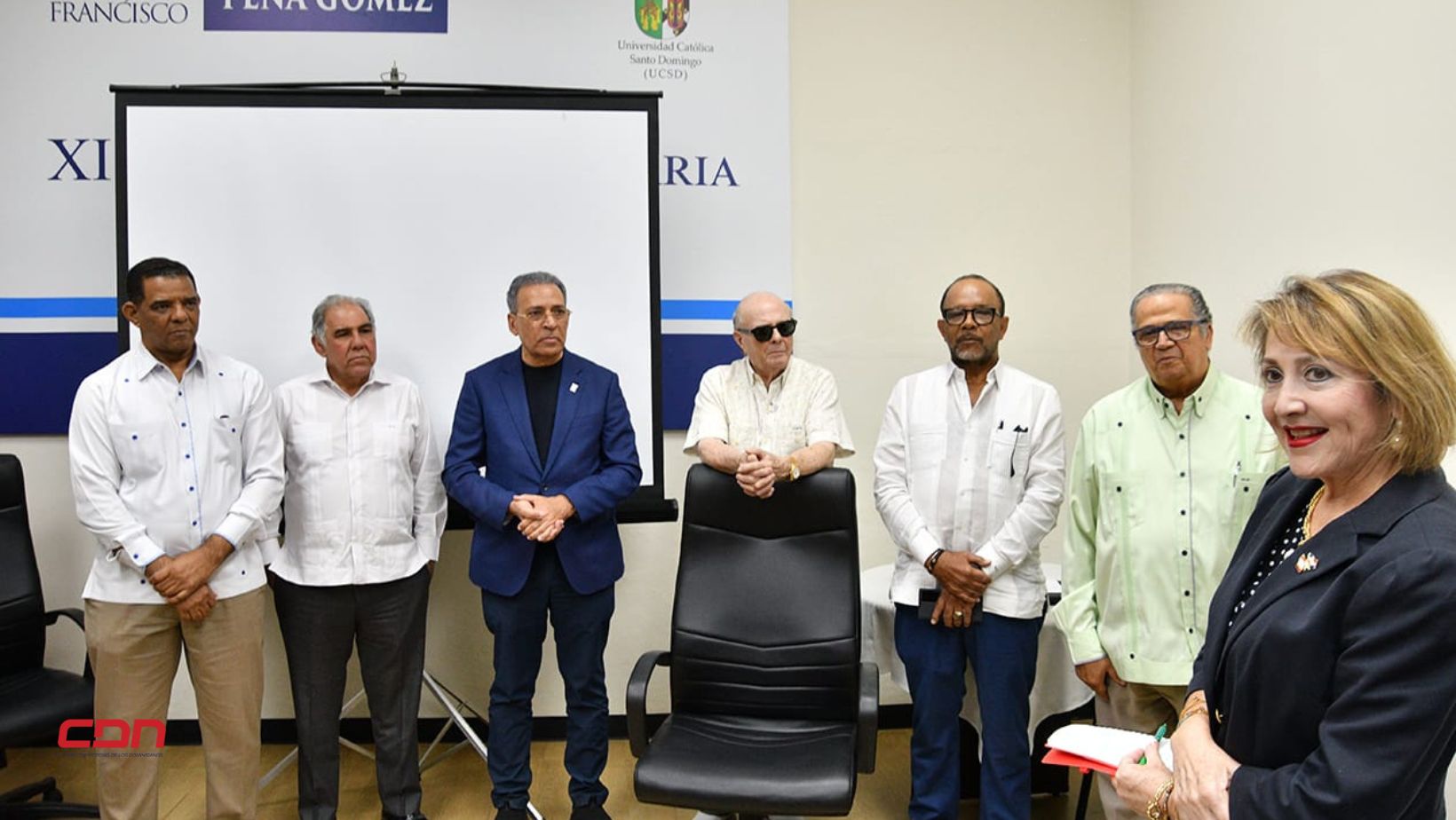 Inician conferencias y paneles sobre las tierras raras en RD