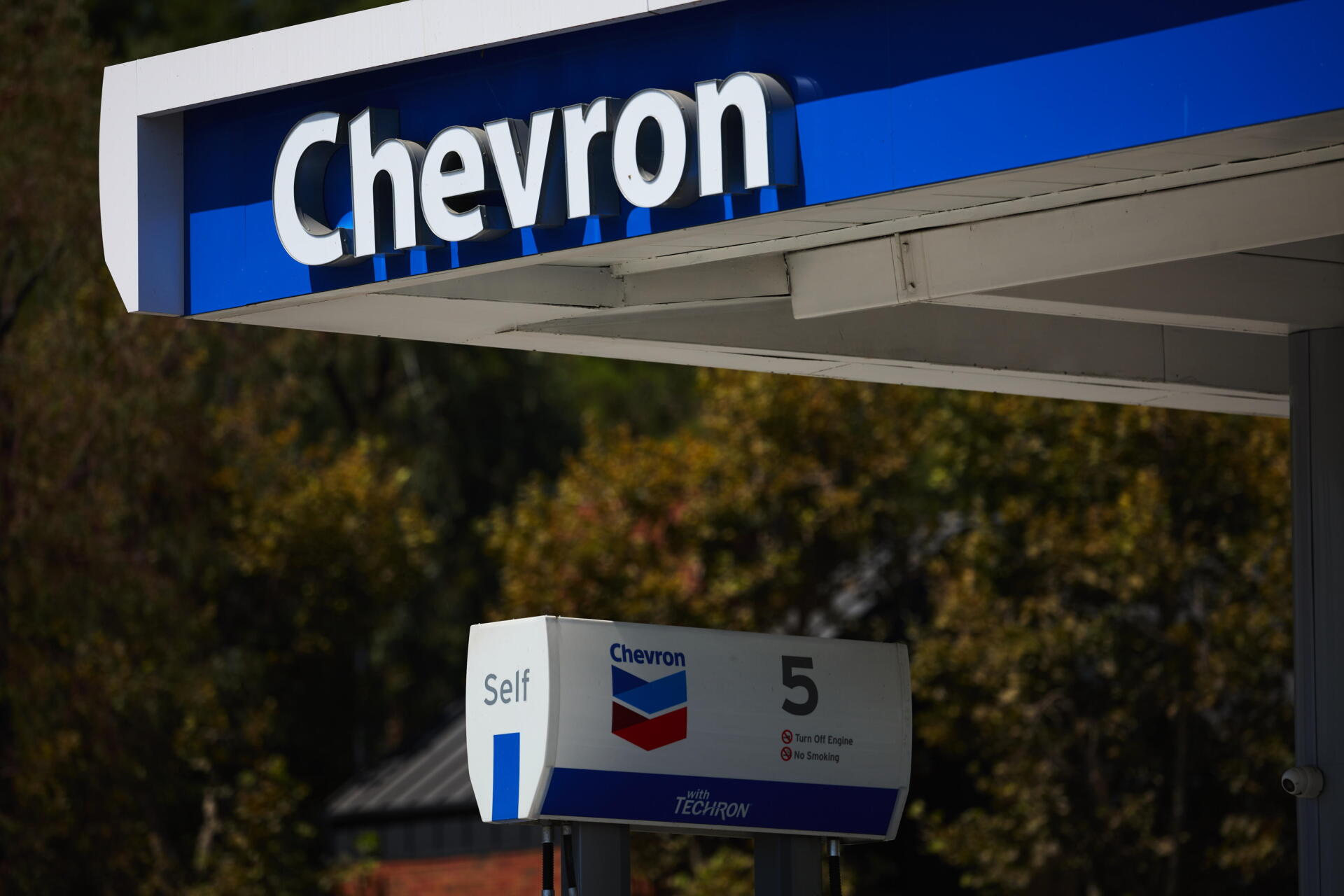 EE.UU. otorga un mes a Chevron para finalizar operaciones