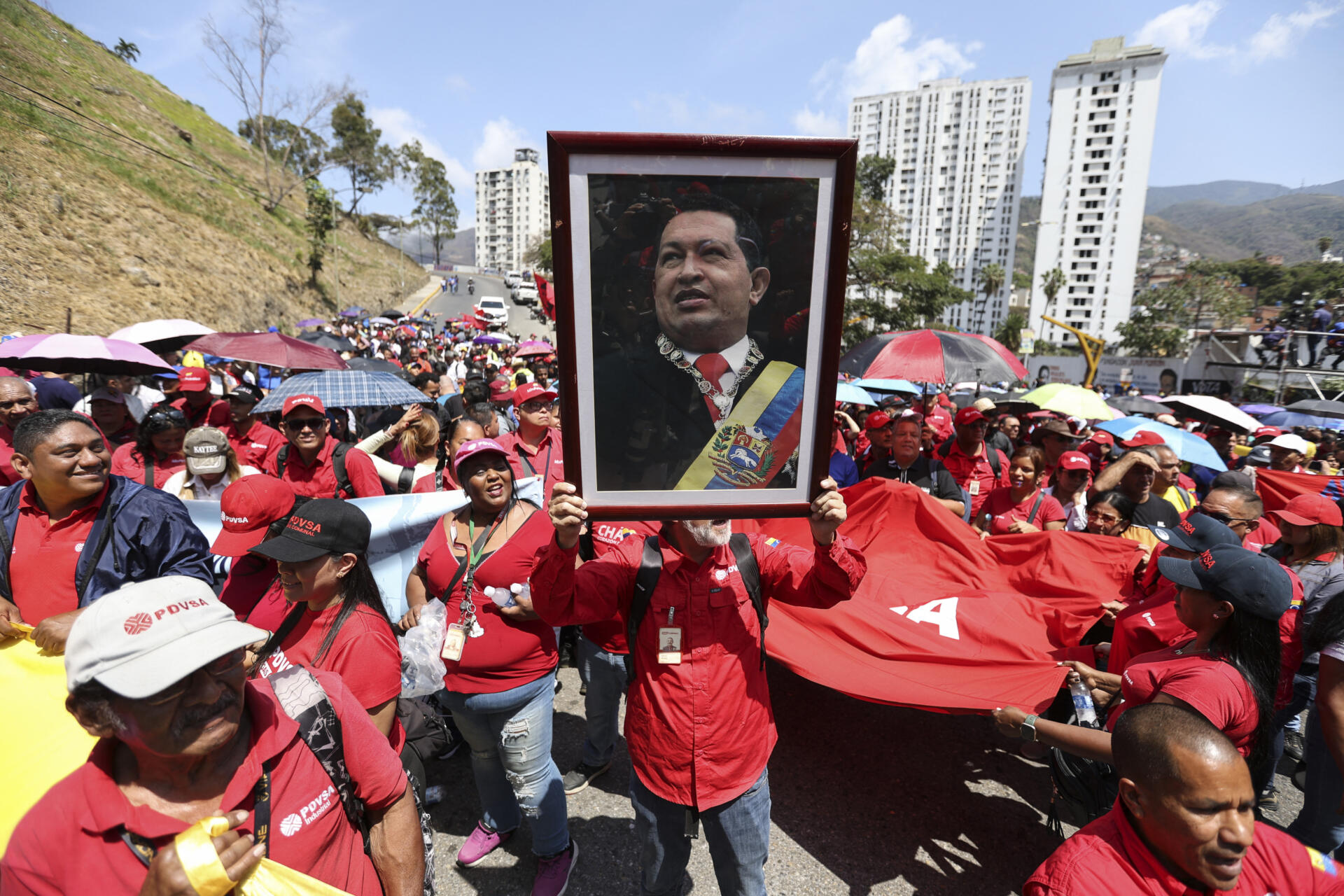 Rinden homenaje a Hugo Chávez tras 12 años de su muerte