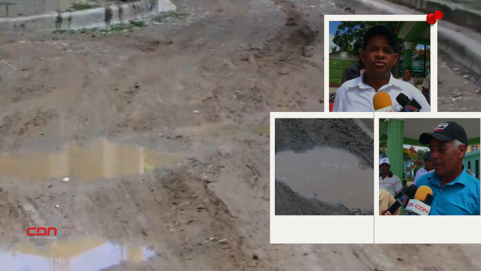 En comunidad de Azua exigen asfaltado de calles a Obras Públicas