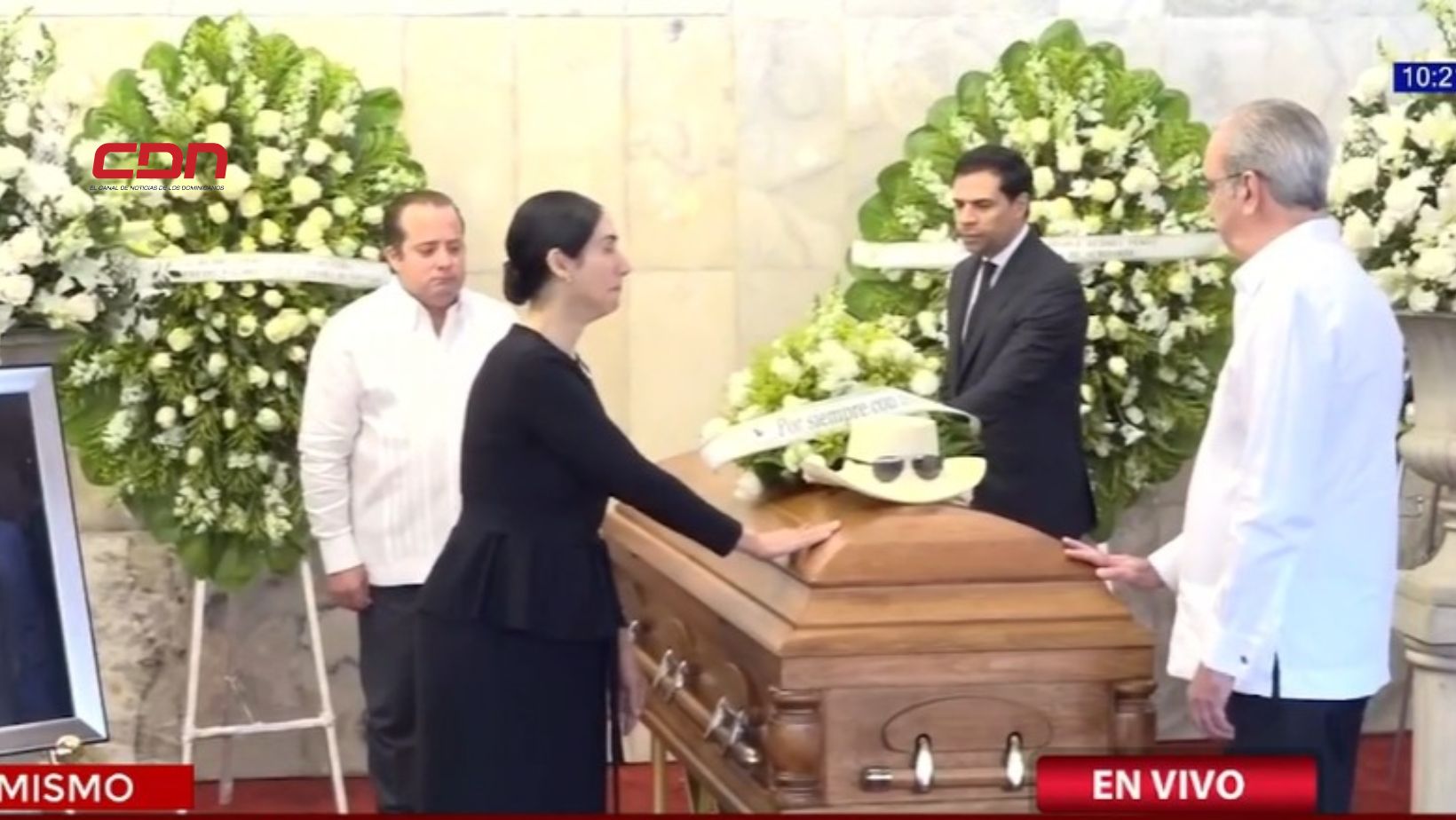 Presidente Abinader llega al funeral de Rubby Pérez