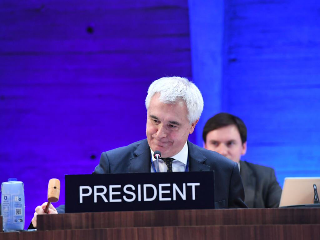 UNESCO homenajea a víctimas del Jet Set