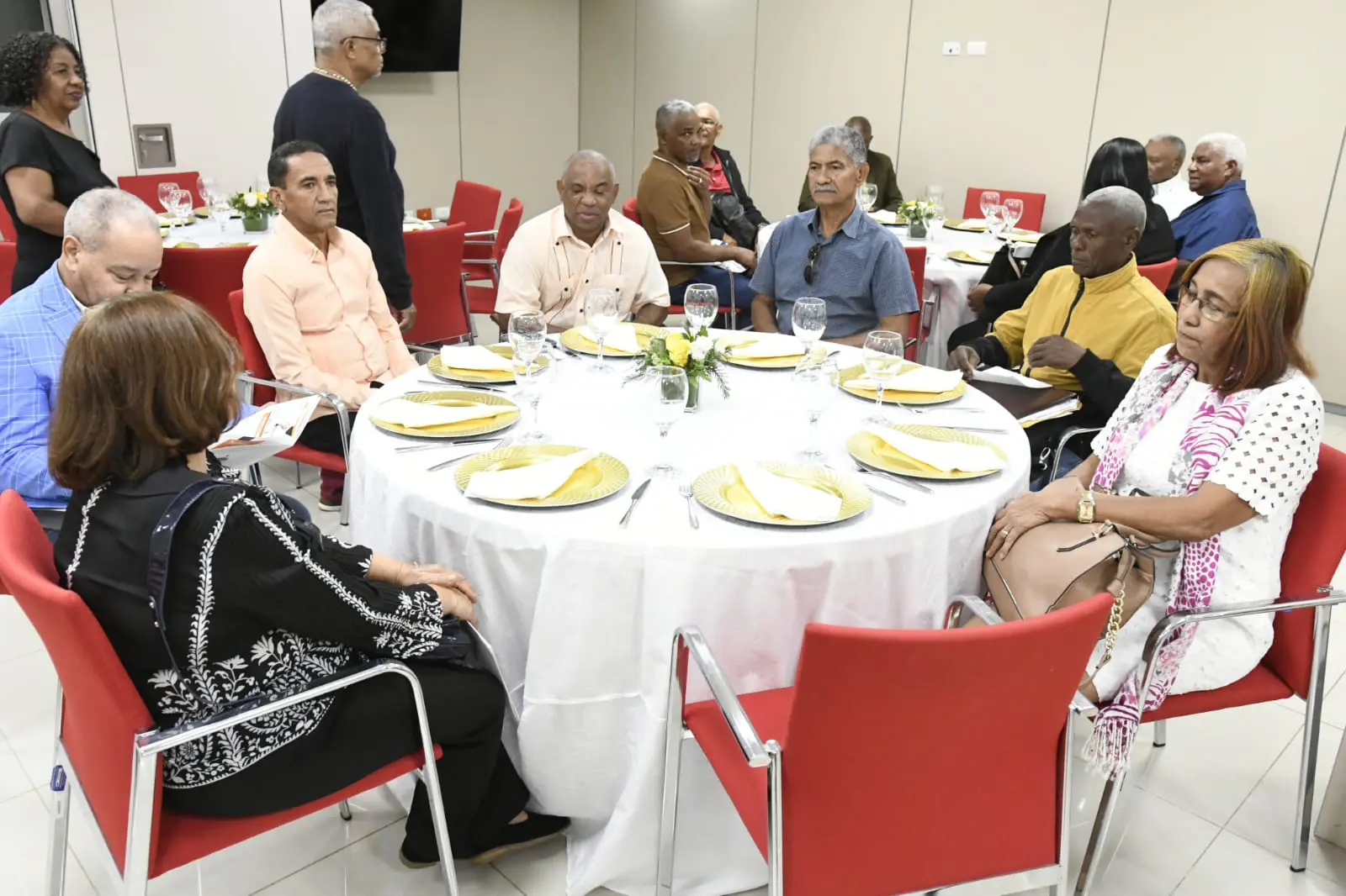 Inabima entrega 2,151 millones a jubilados del Decreto 287-24