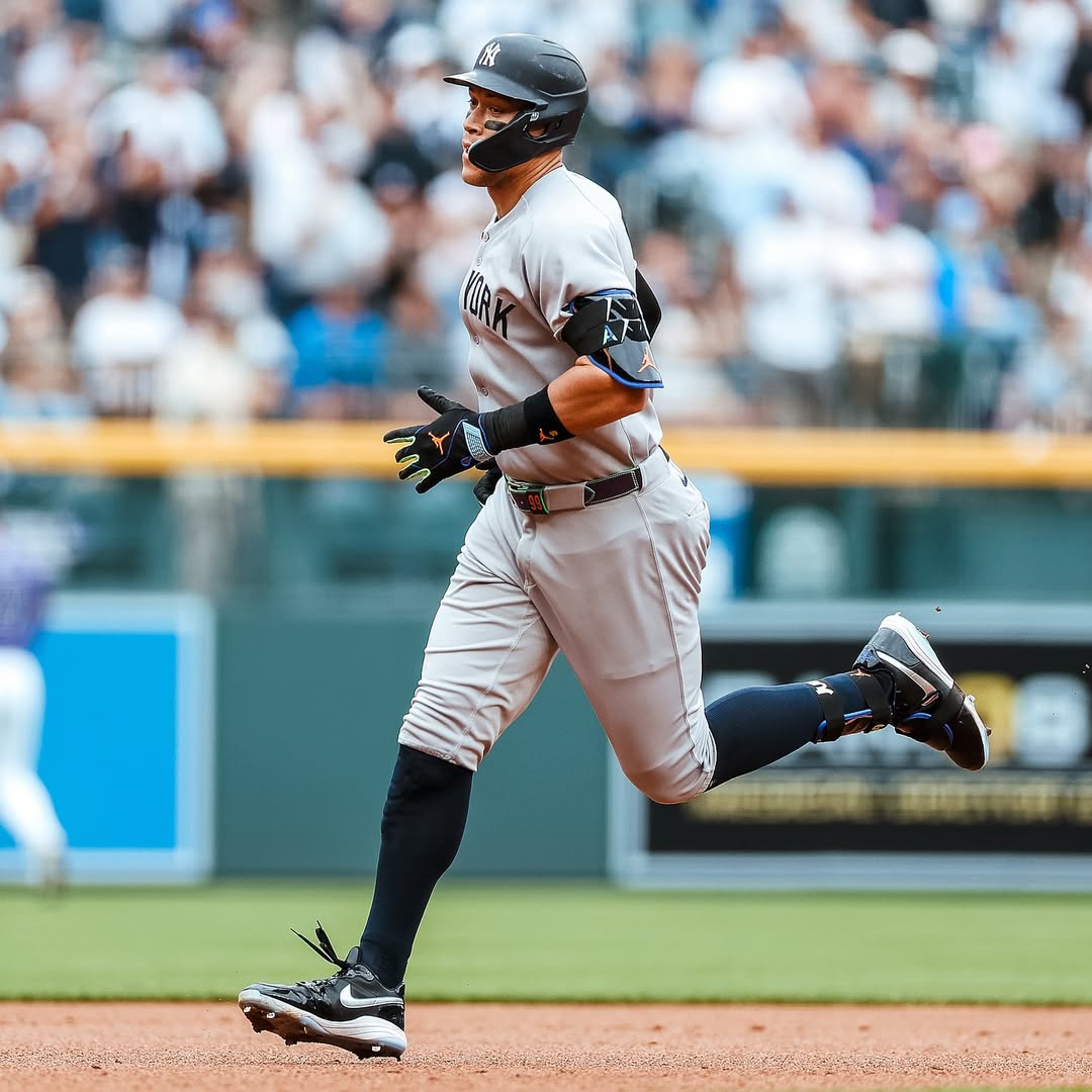 Aaron Judge conecta su cuadrangular 18 de la campaña