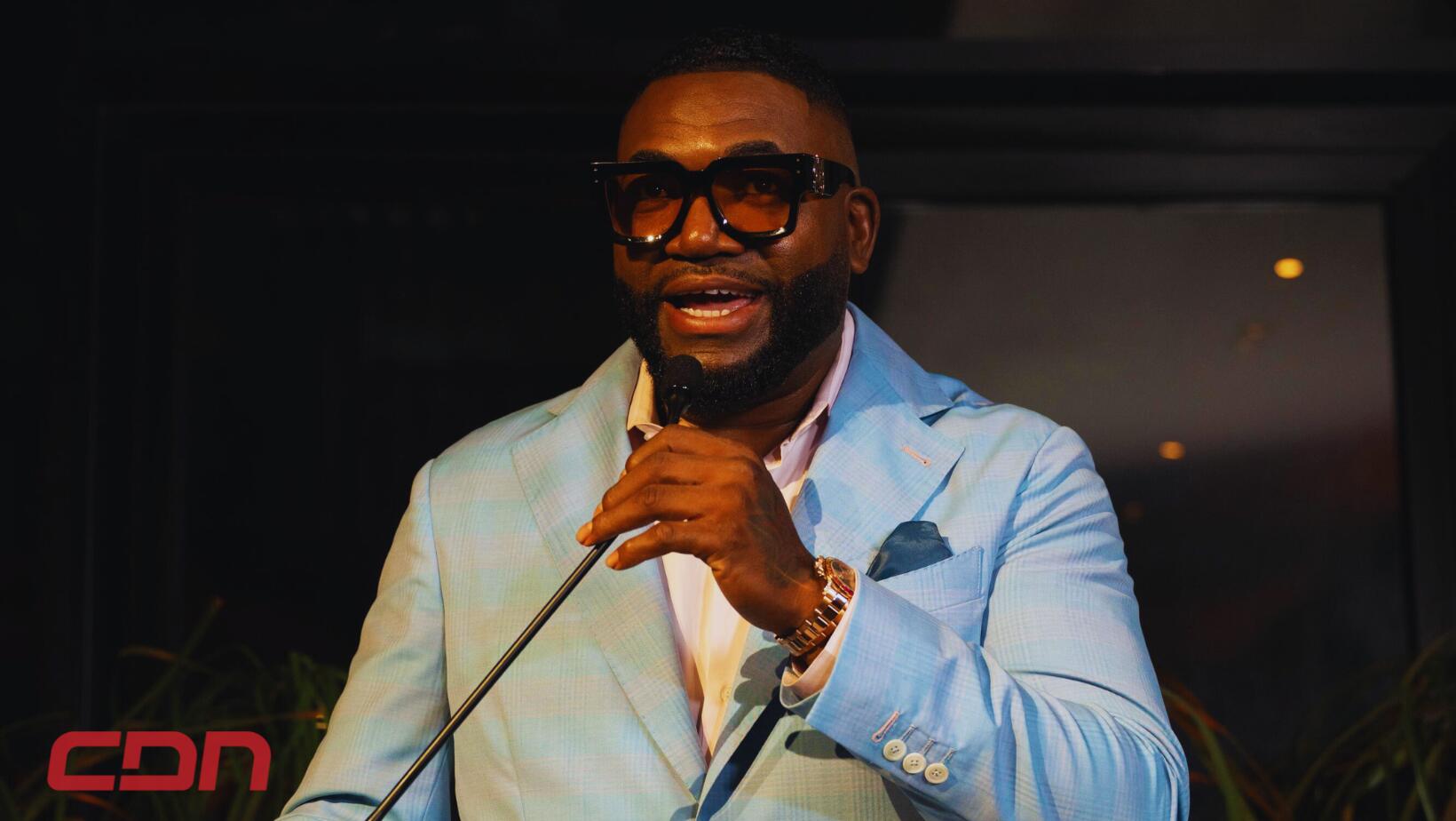 David Ortiz lanza Ron Ozama en RD