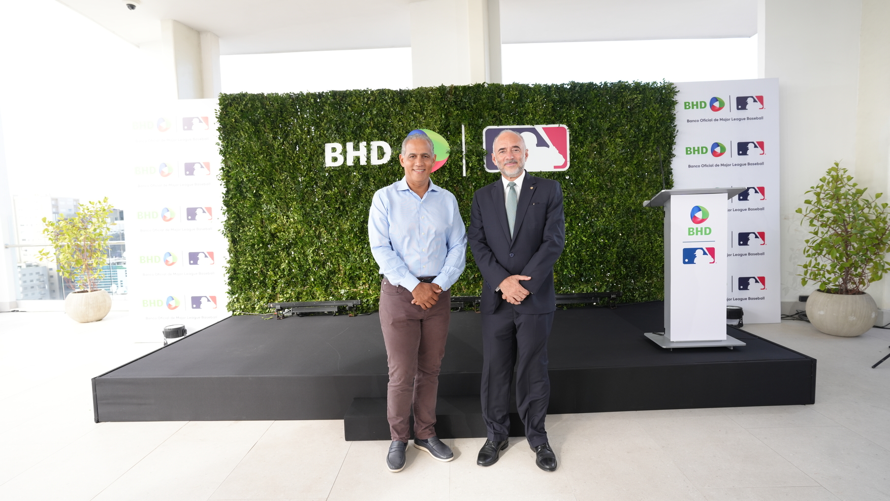 BHD y MLB celebran 20 años de alianza