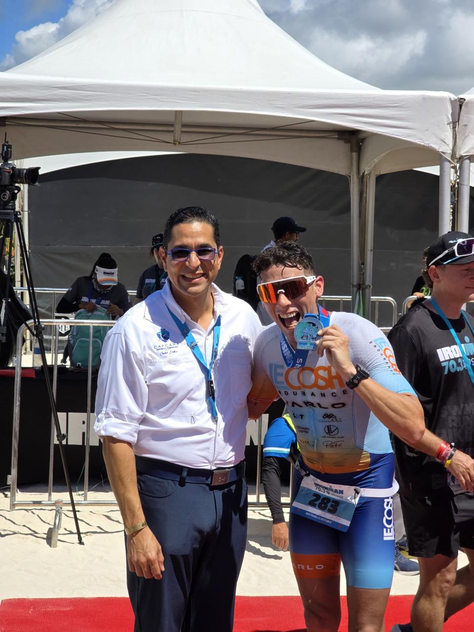 Boricua Javier Figueroa gana el Ironman 70.3 Cap Cana