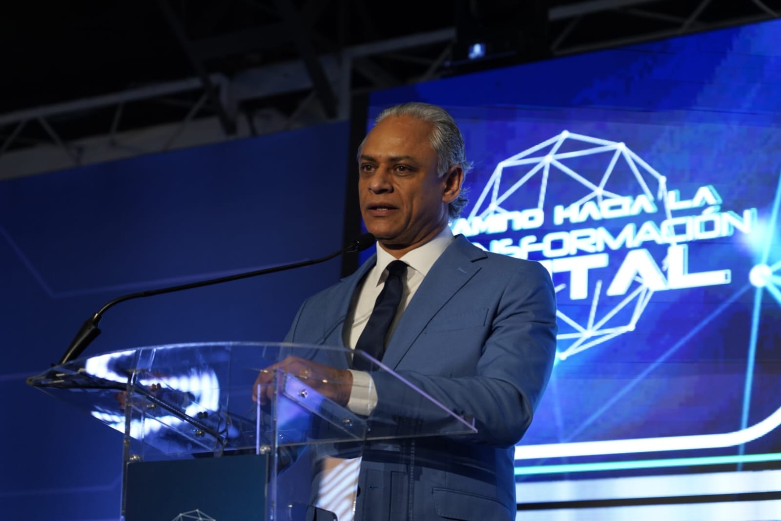 JCE presenta nueva cédula 2025: más segura, moderna y digital