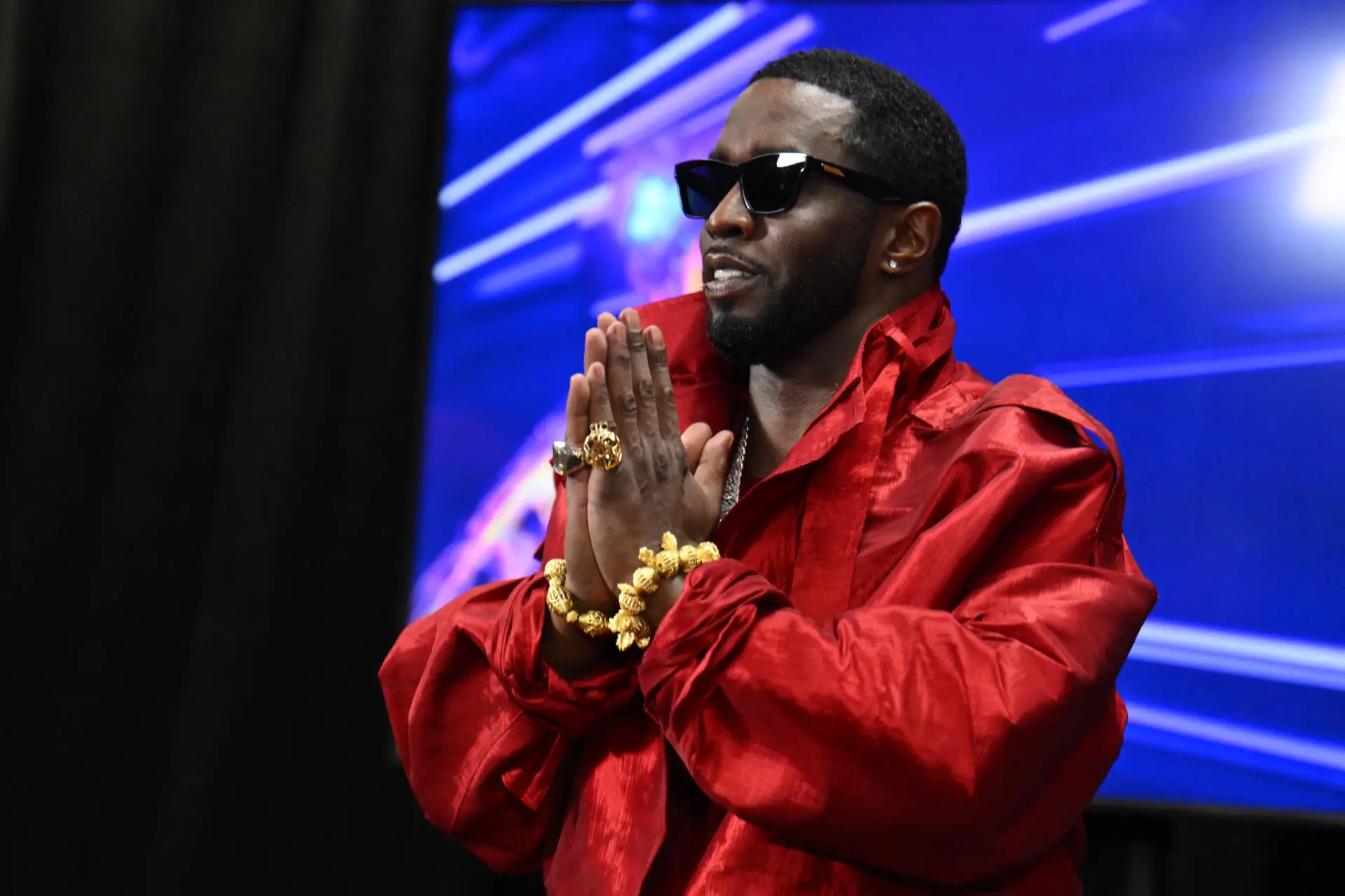 Exnovia de Diddy recibió $150,000 por “contrato de amor”