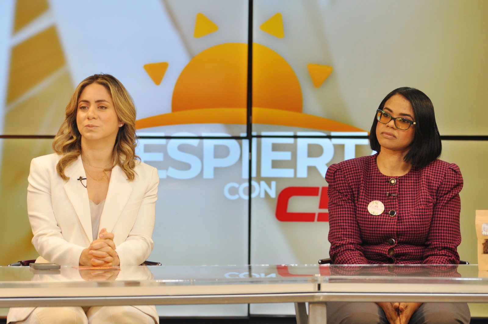 Gloria Reyes destaca impacto integral del programa Supérate