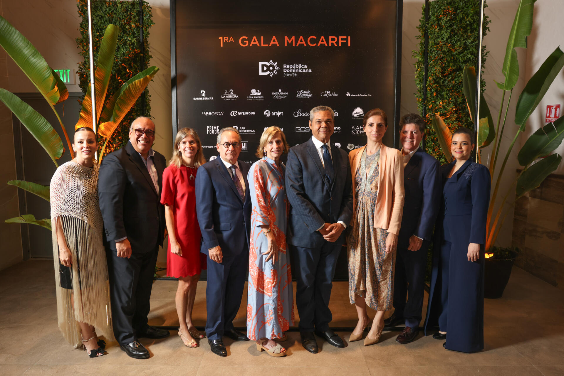 Macarfi celebra su primera gala en RD