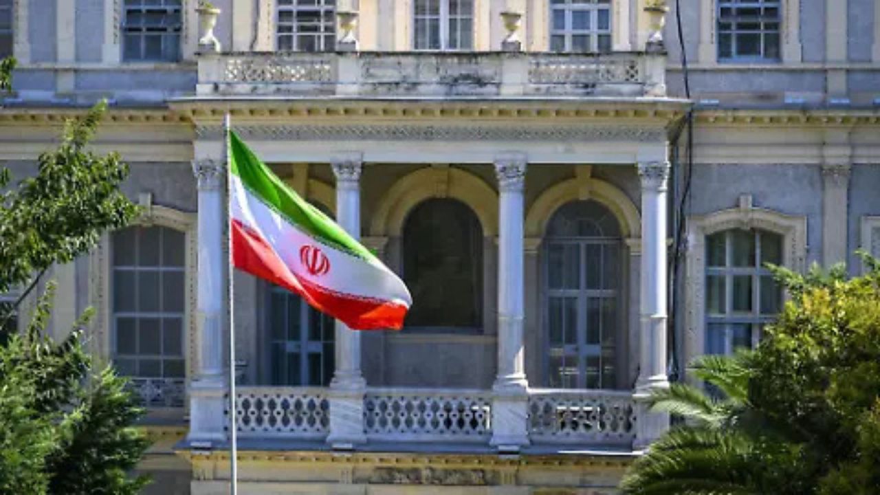 Irán retomó diálogo con países europeos sobre programa nuclear
