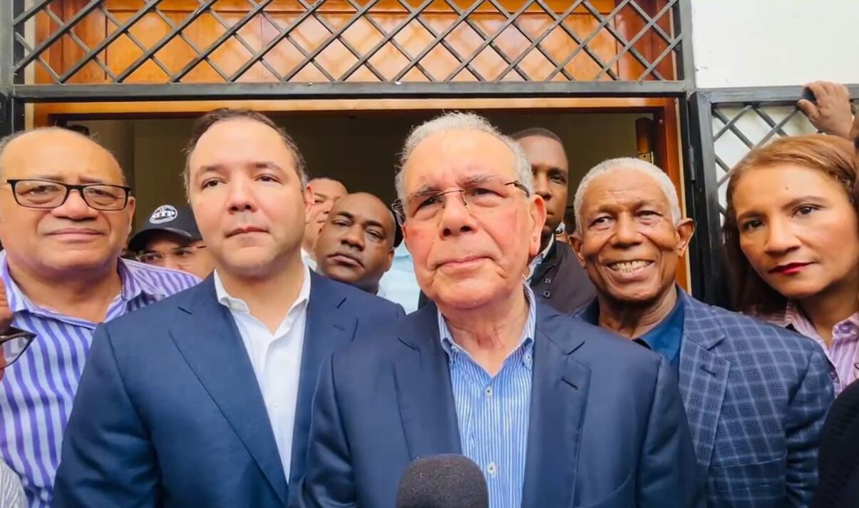 Danilo Medina: En mi gobierno Senasa era "un seguro de lujo”