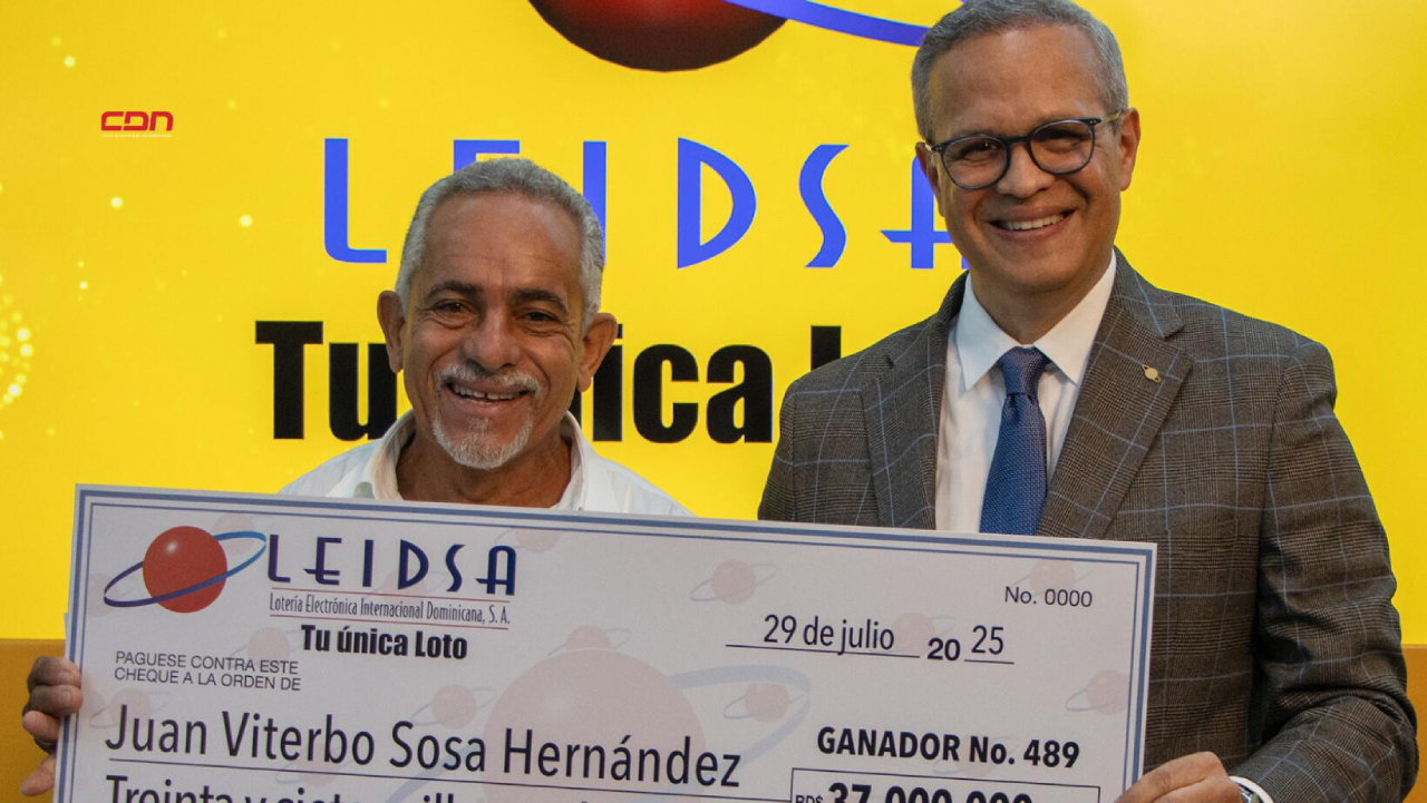 Leidsa entrega 37 millones al millonario 489 de la Loto