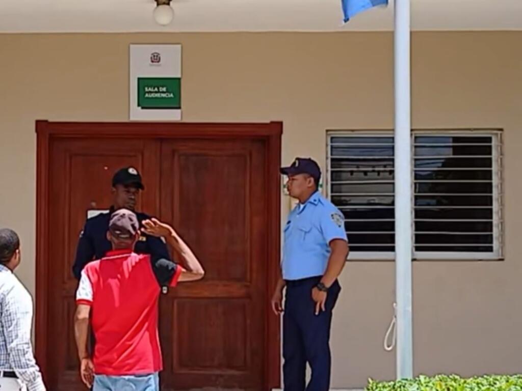 Arresto domiciliario a menores vinculados a muerte de raso