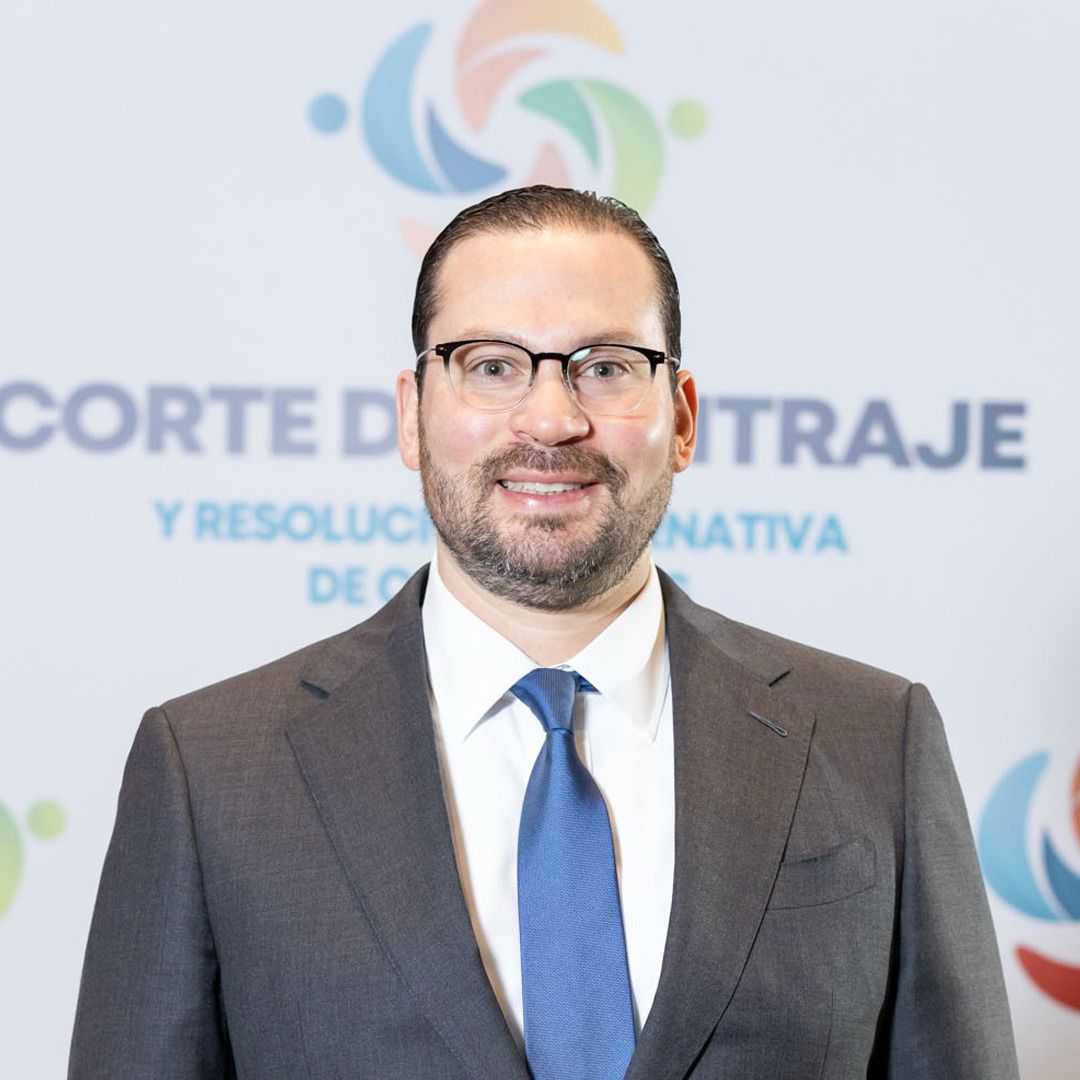 Jaime Senior considera razonable costo de la nueva cédula