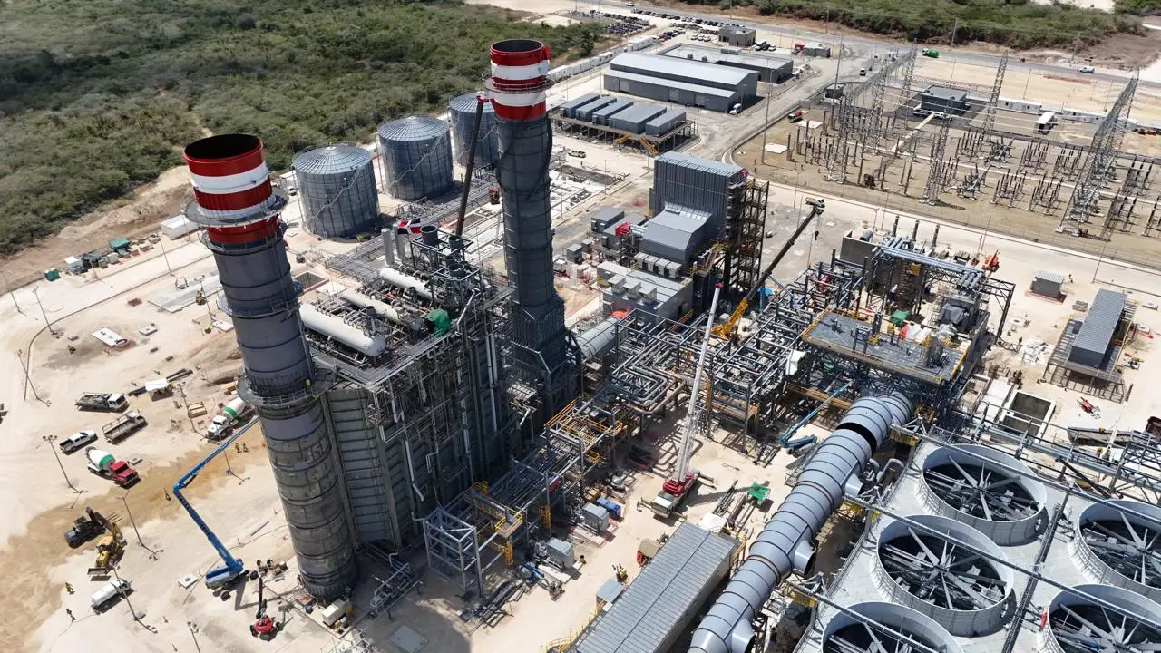 Energía 2000 lanza Manzanillo Power Land