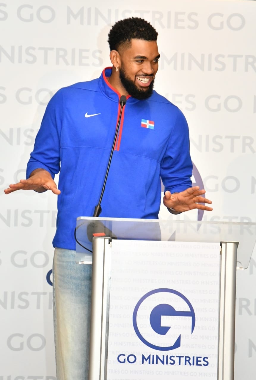 Karl Anthony Towns Cruz fortalece sus vínculos