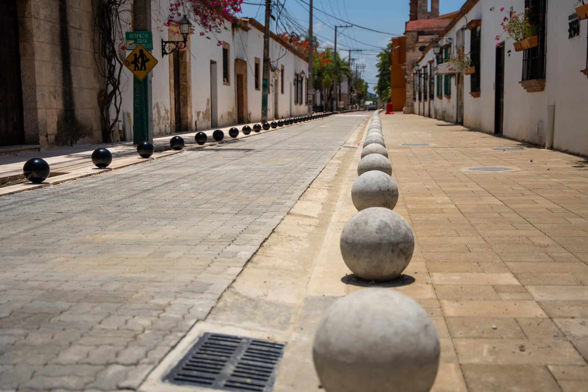 Turismo entrega 12 fachadas remozadas en Ciudad Colonial
