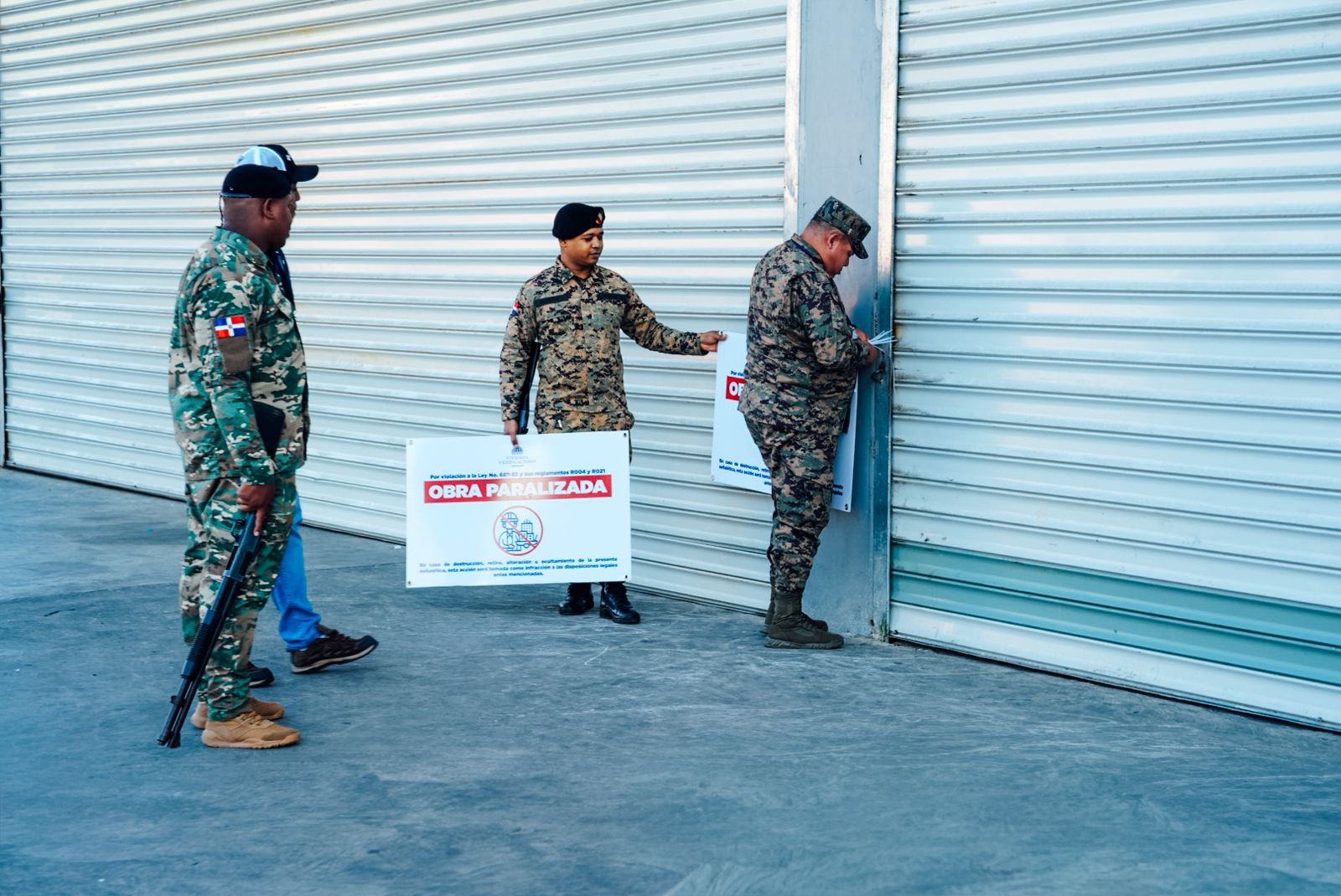 Mived clausura naves y plazas comerciales en Santo Domingo