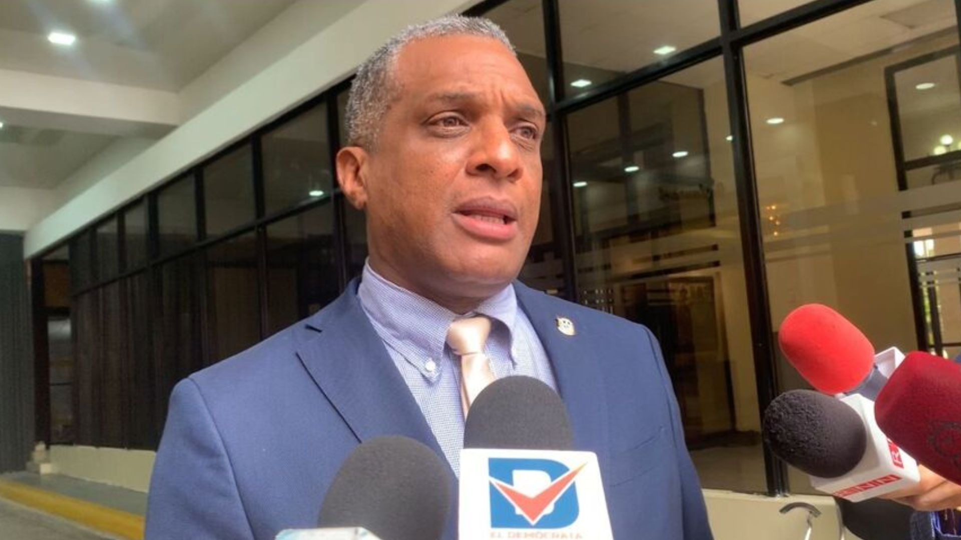 Diputado acusa al PRM de usar drogas para ganar elecciones