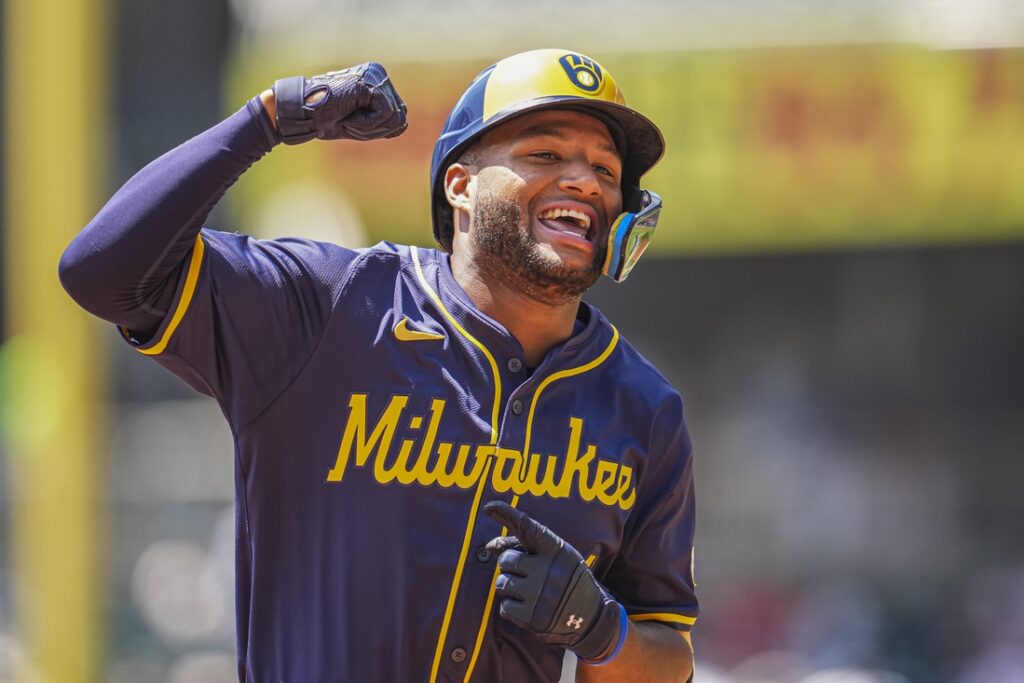 Jackson Chourio está devuelta (rigidez en el tendón de la corva)