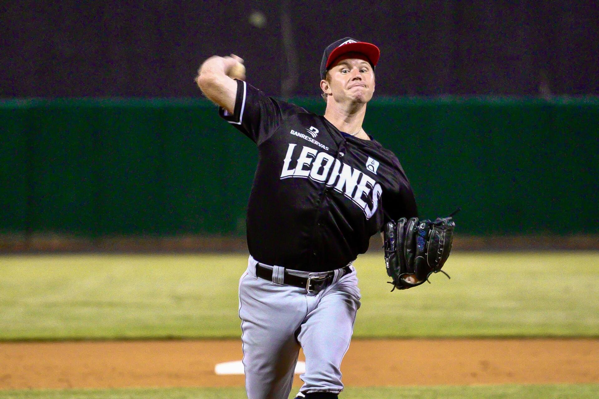 Grant Gavin Domina, Escogido ganó a Estrellas en pelota invernal