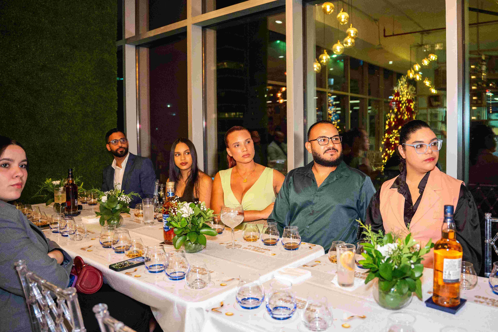 Pernod Ricard realiza cata sensorial en campaña navideña