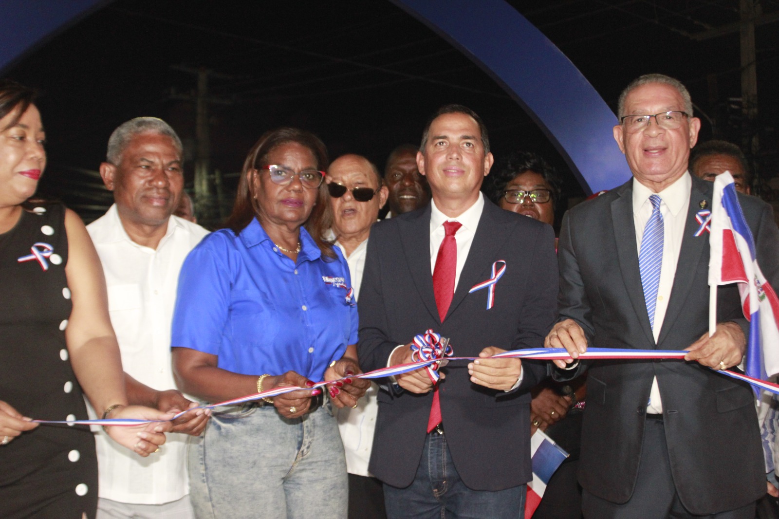 Inauguran plaza Los Trinitarios en Haina